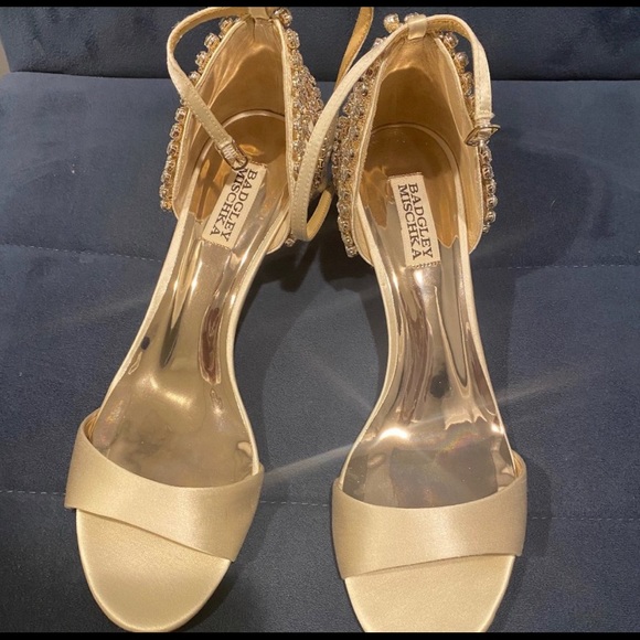 Badgley Mischka | Shoes | Ivory Badgley Mishka Adora Shoes 95 | Poshmark